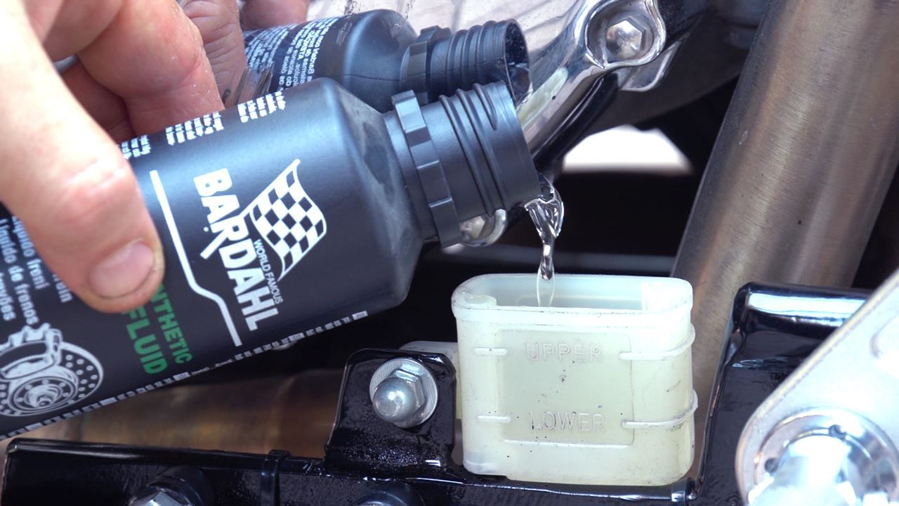 33 - Triumph Boneville DIY universal forward controls