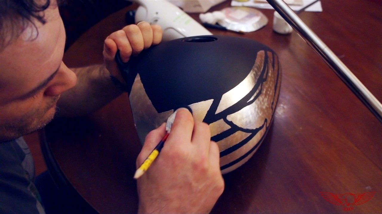 17 How to apply gold leaf or silver leaf and use the "size"