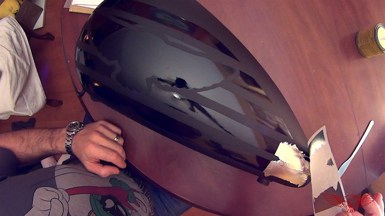 17 How to apply gold leaf or silver leaf and use the "size"