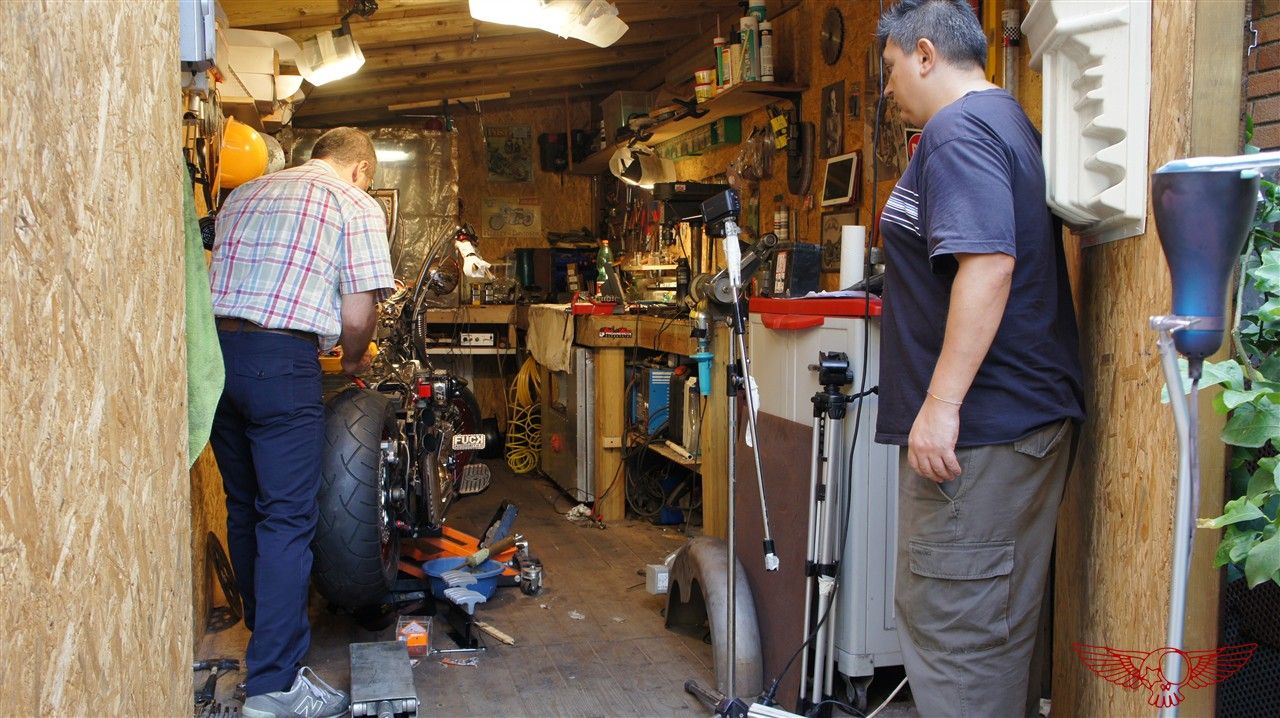 13 Assemblaggio della moto